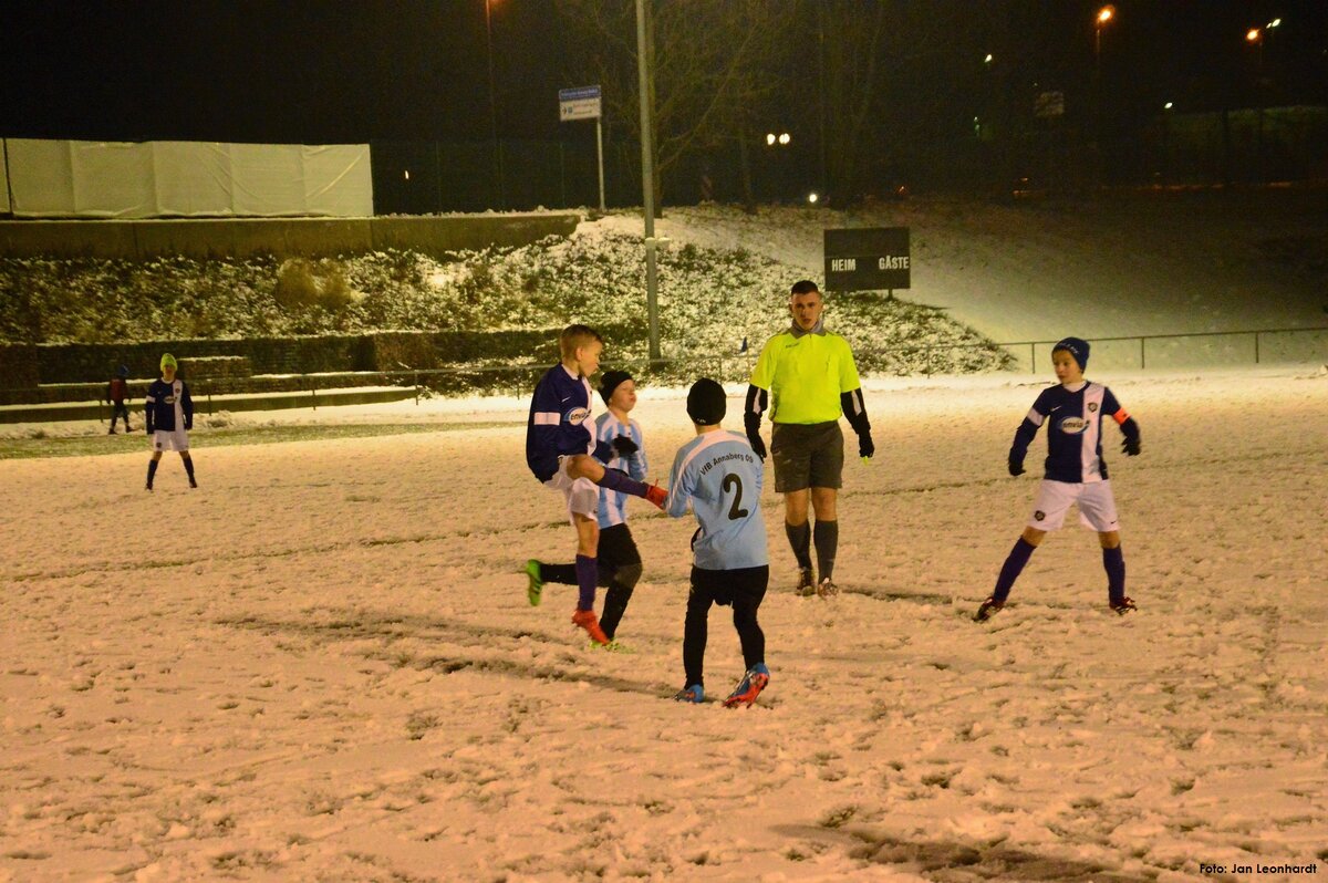 U12 liefert sich großen Kampf im Schnee von Annaberg und siegt verdient ...